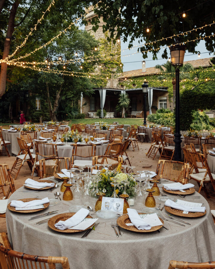 Paula y Alejandro, una boda llena de encanto en Denia - El Blog de This ...